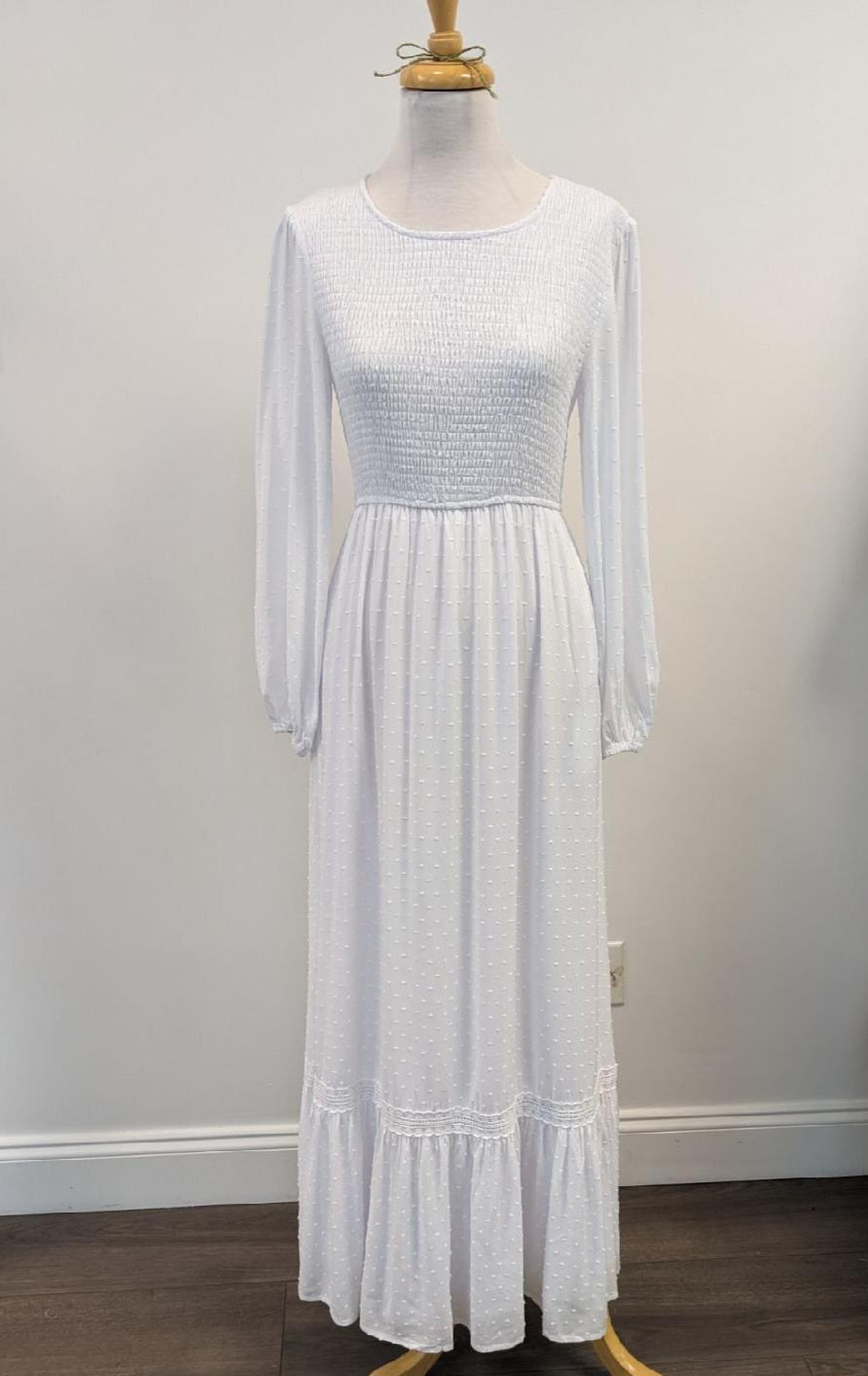 White Elegant Womens Temple Dresses & Baptism Gowns | Dressed in White