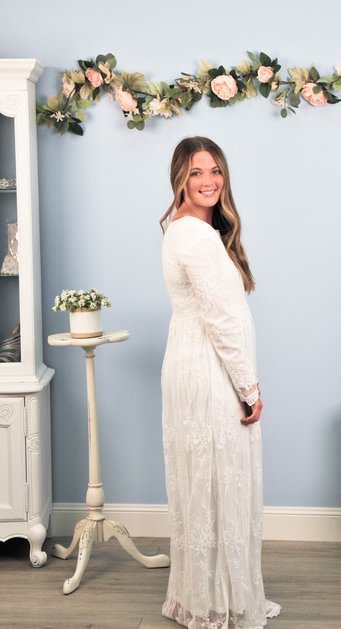 Grace Dress – Dressed in White